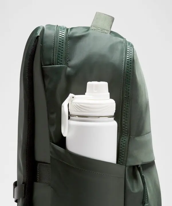 Lululemon Everyday Backpack 21l - Rainforest Green | Editorialist